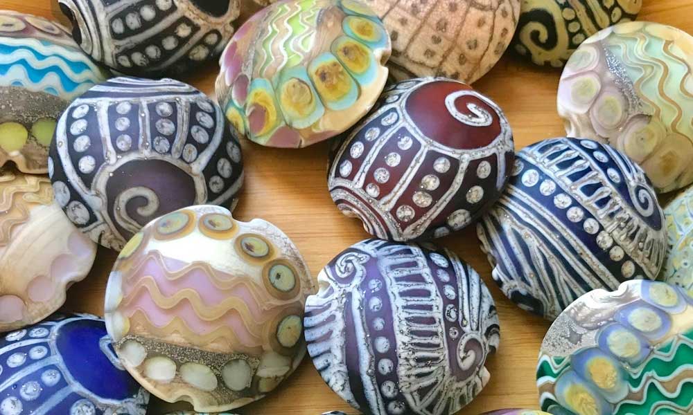 Colors Of The Stone - To Bead True Blue - Tucson Artisan Workshops ...